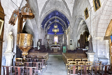 Le Vigean - Église Saint-Laurent (69 photos) Auvergne romane