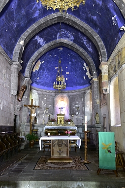 Le Vigean - Église Saint-Laurent (69 photos) Auvergne romane