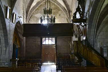 Le Vigean - Église Saint-Laurent (69 photos) Auvergne romane