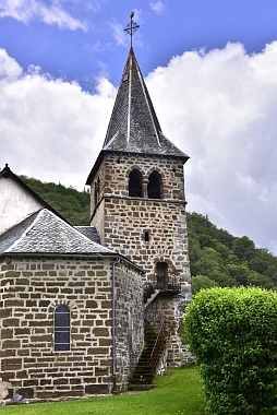 Saint-Amandin - Église Saint-Étienne (83 photos) Auvergne romane